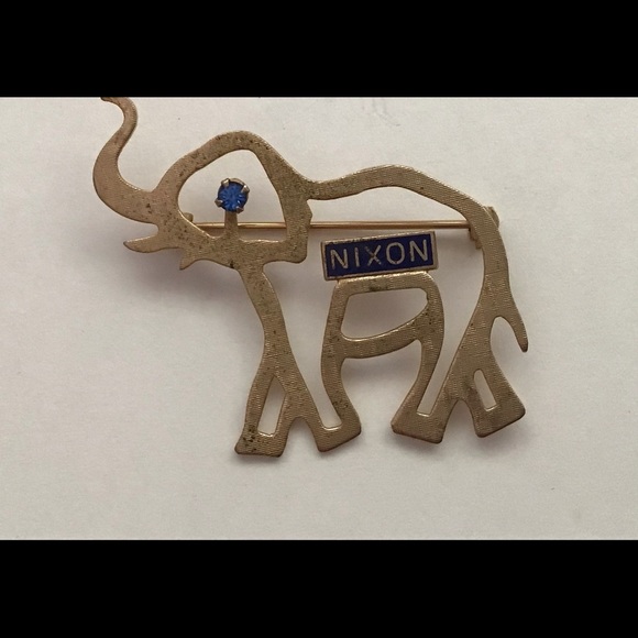 warner nixon | Jewelry | Textured Gold Tone Nixon Elephant Pin | Poshmark